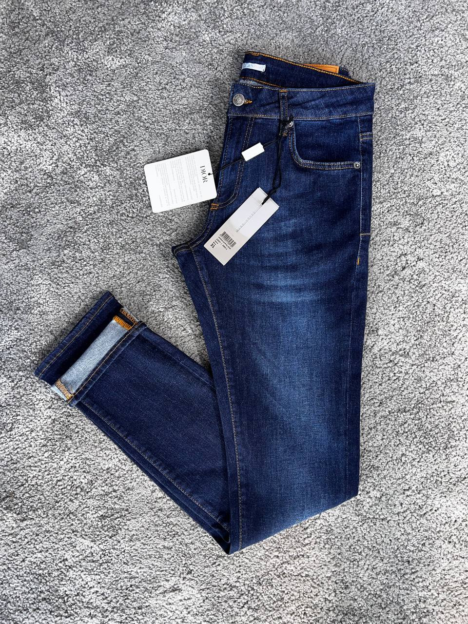 Timeless Denim Elegance – Paolo Rossini