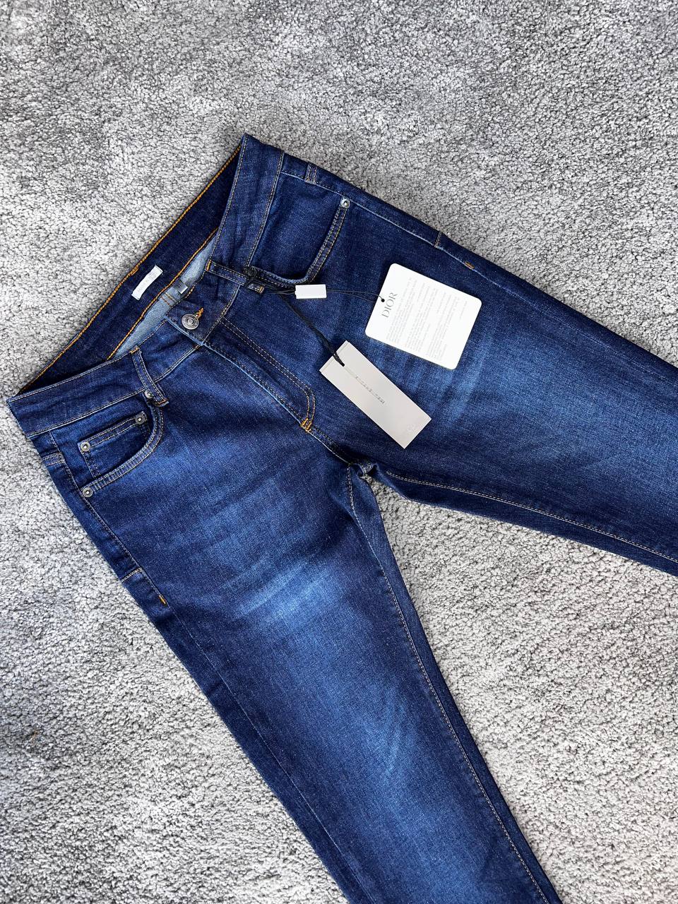 Timeless Denim Elegance – Paolo Rossini